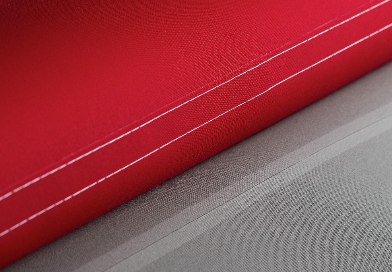 New adhesive technique for marquees - Optimised appearance thanks to ...